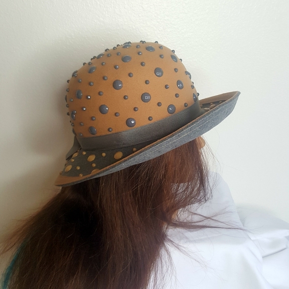 Bellini | Accessories | Vintage Bellini Originals Grey Peach Wool Hat ...